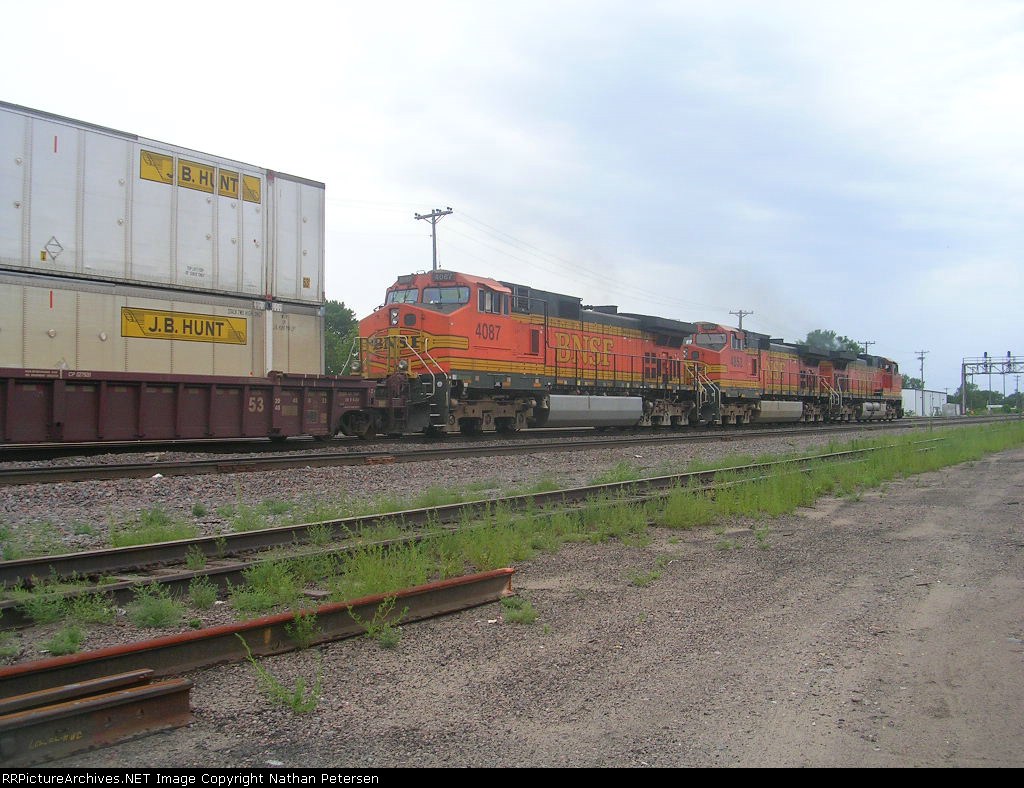 BNSF 4087